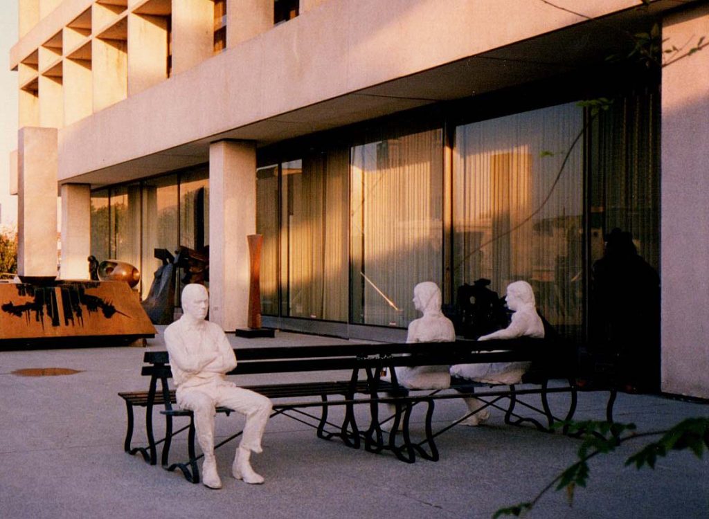 Public Sculpture – The George and Helen Segal Foundation